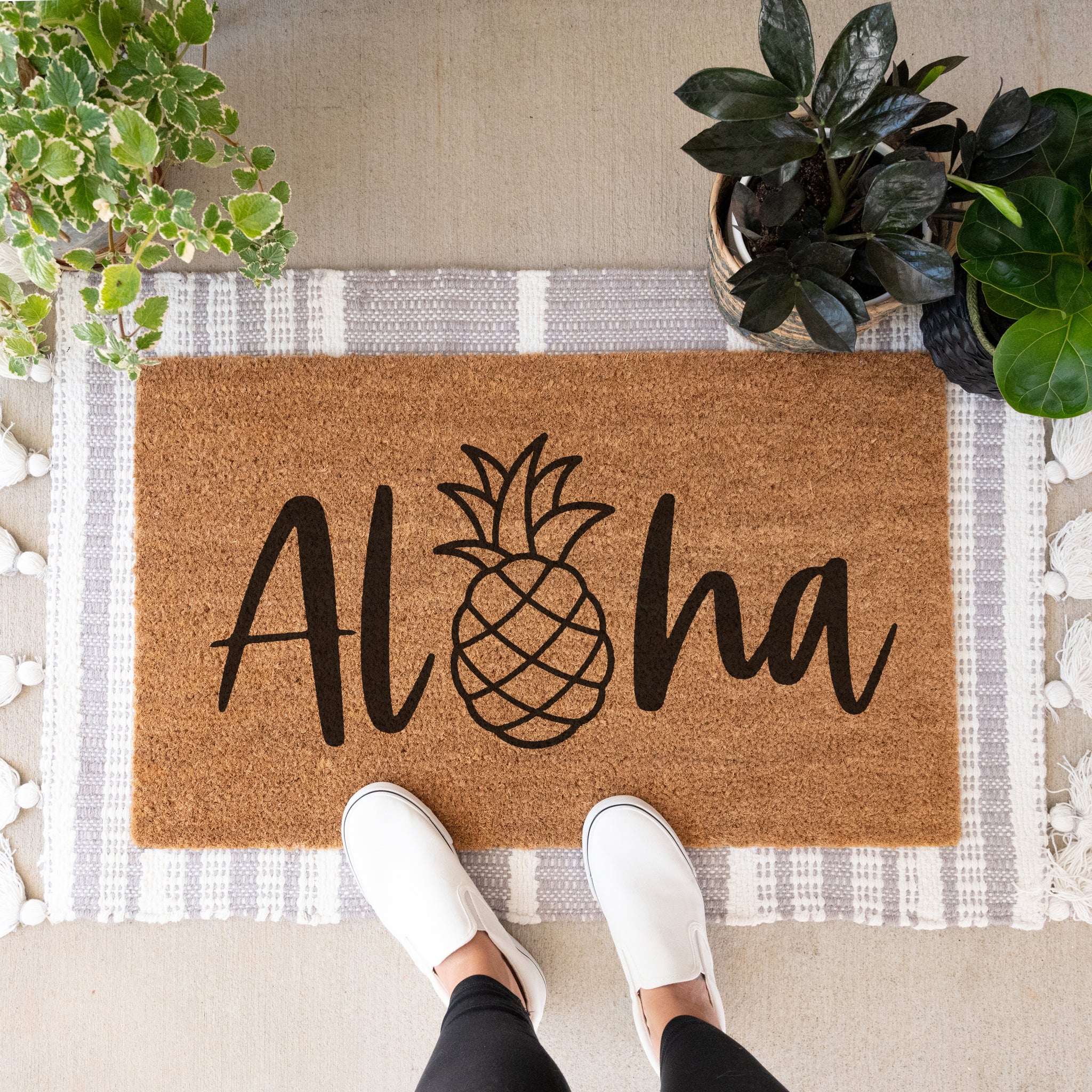 Aloha Pineapple Doormat | Hamlin Row